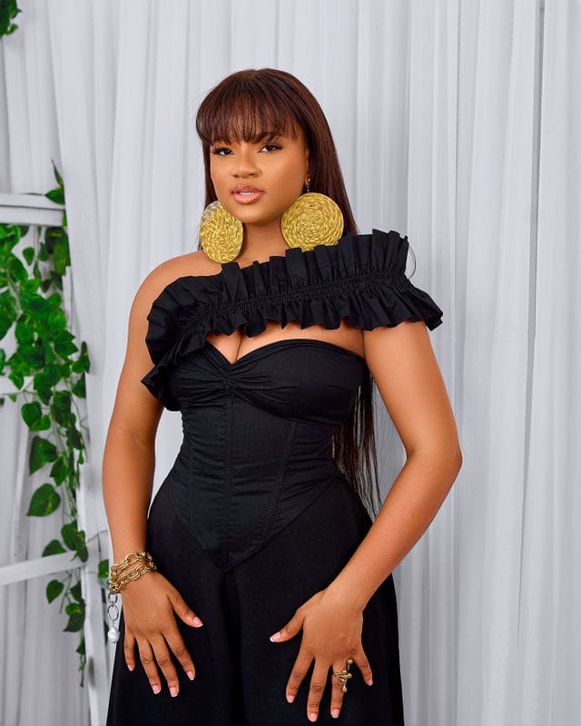 Miebi Top – What Nay Likes